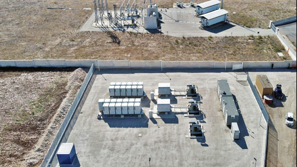 Trina liefert Großspeicher für Lower 48 Energy in Großbritannien