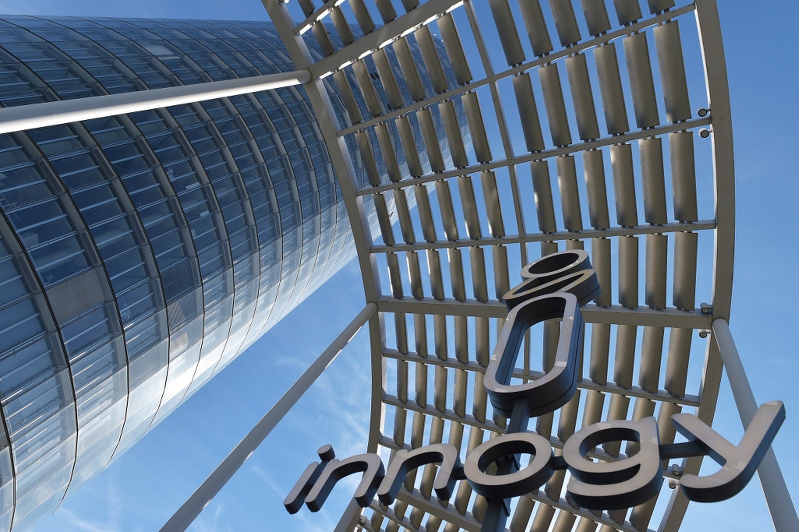 Unternehmensdeal zwischen Eon und RWE - Brüssel genehmigt Elefantenhochzeit